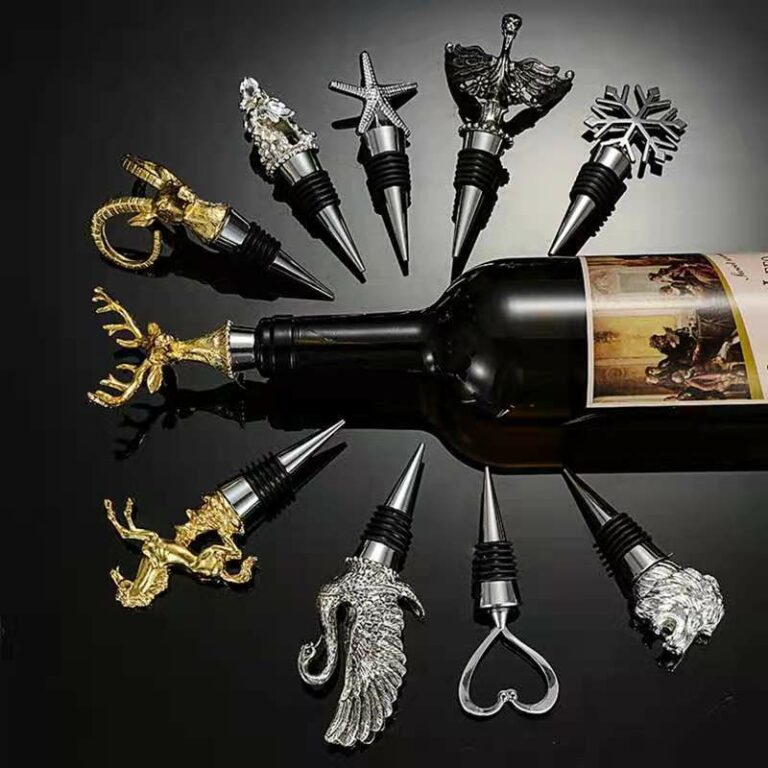 Why animal wine pourers and corks are popular now